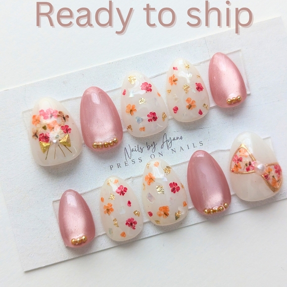Makeup | Floral Pink And White Presson Nails | Poshmark